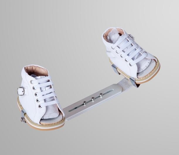 2020 Kids Correct Shoes Children Dennis Brown Shoes Club Foot Shoes ...